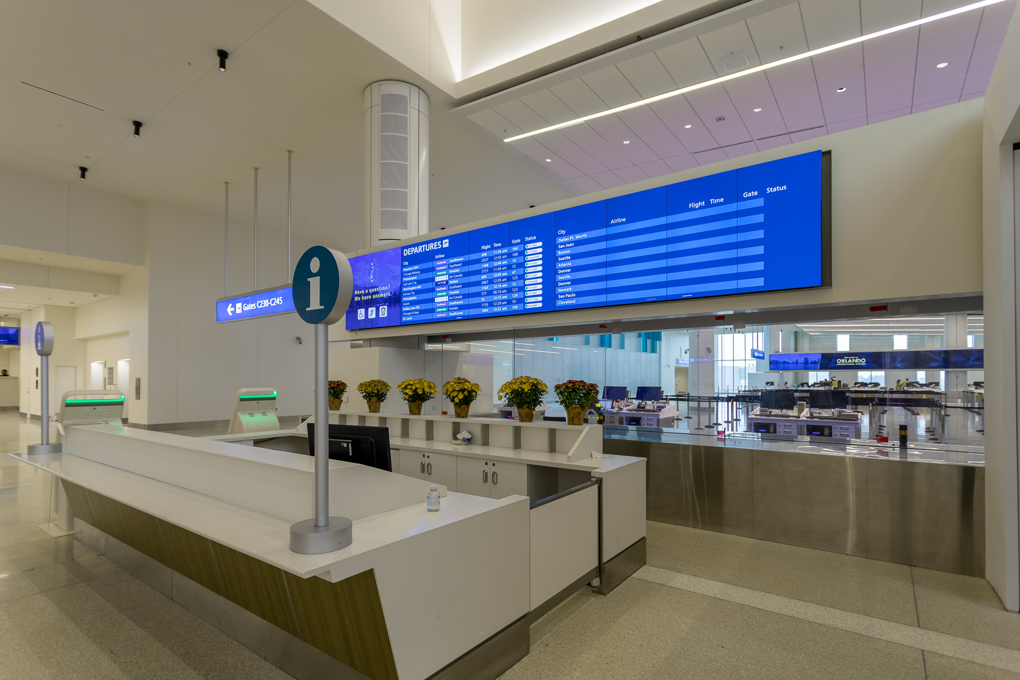 Orlando International Airport – Ford AV